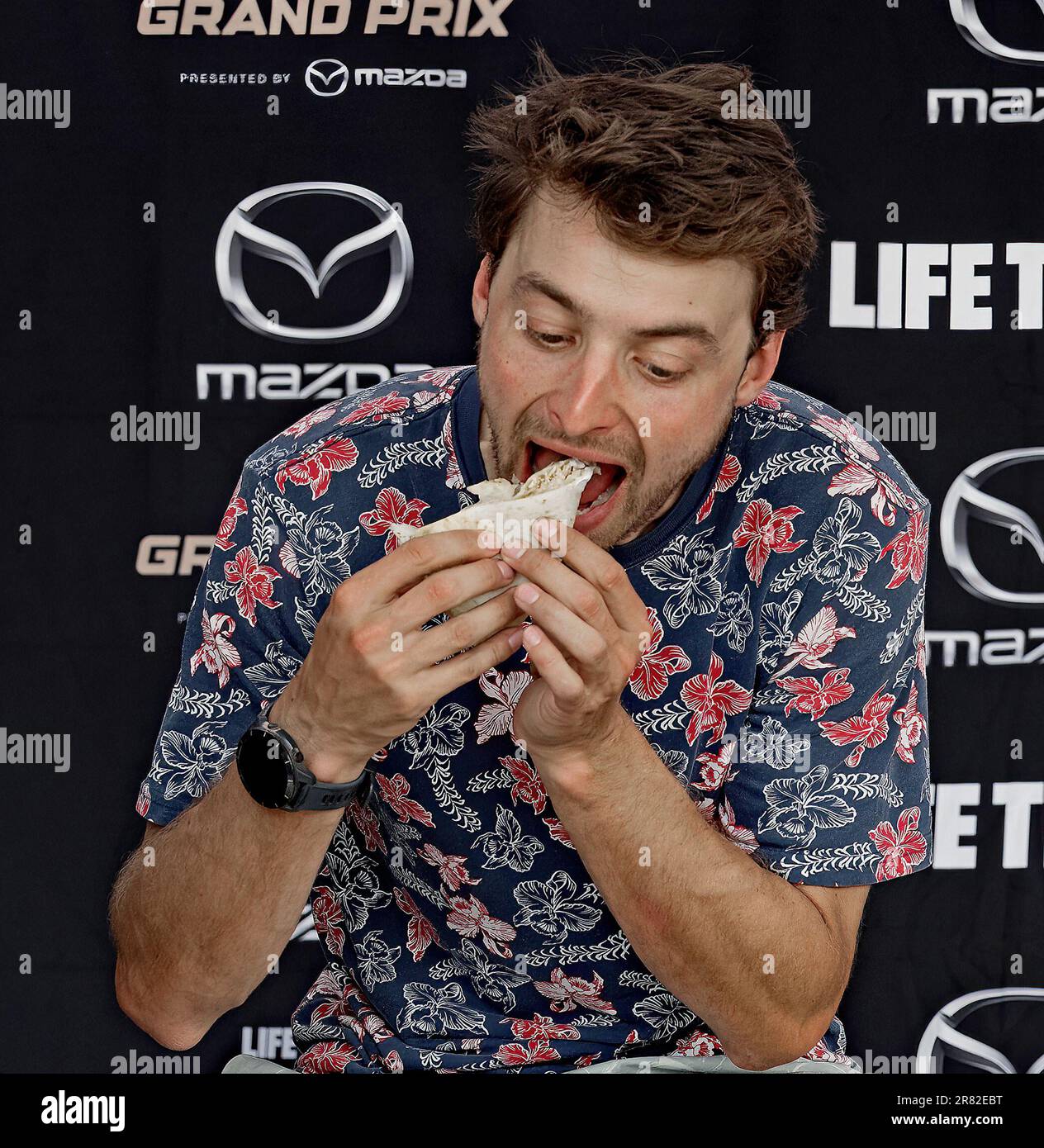EMPORIA, KANSAS - 2 JUIN 2023 Alexey Vermeulen l'un des cavaliers du ...