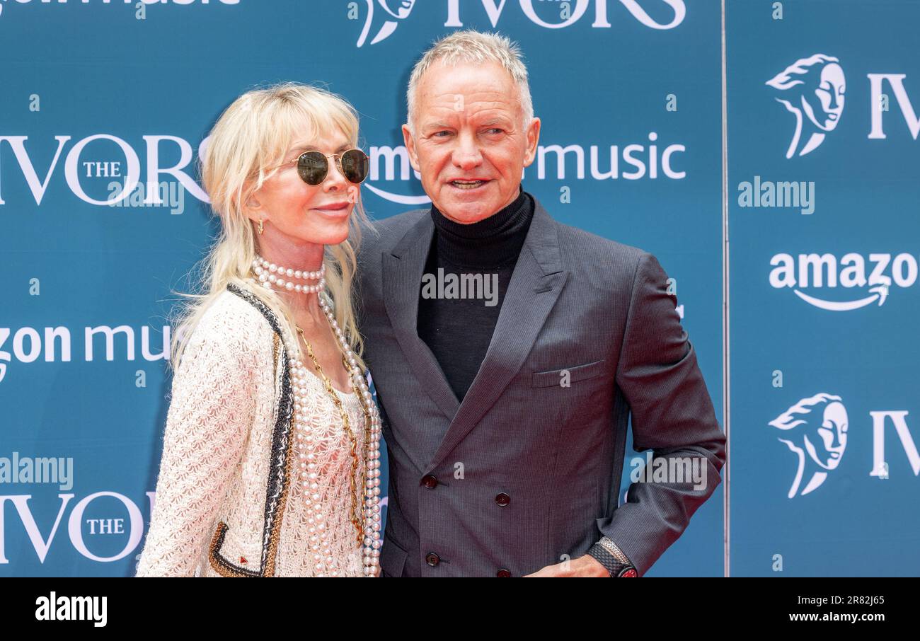 Les clients arrivent à l'HÔTEL IVOR de Grosvenor House avec: Trudie ...