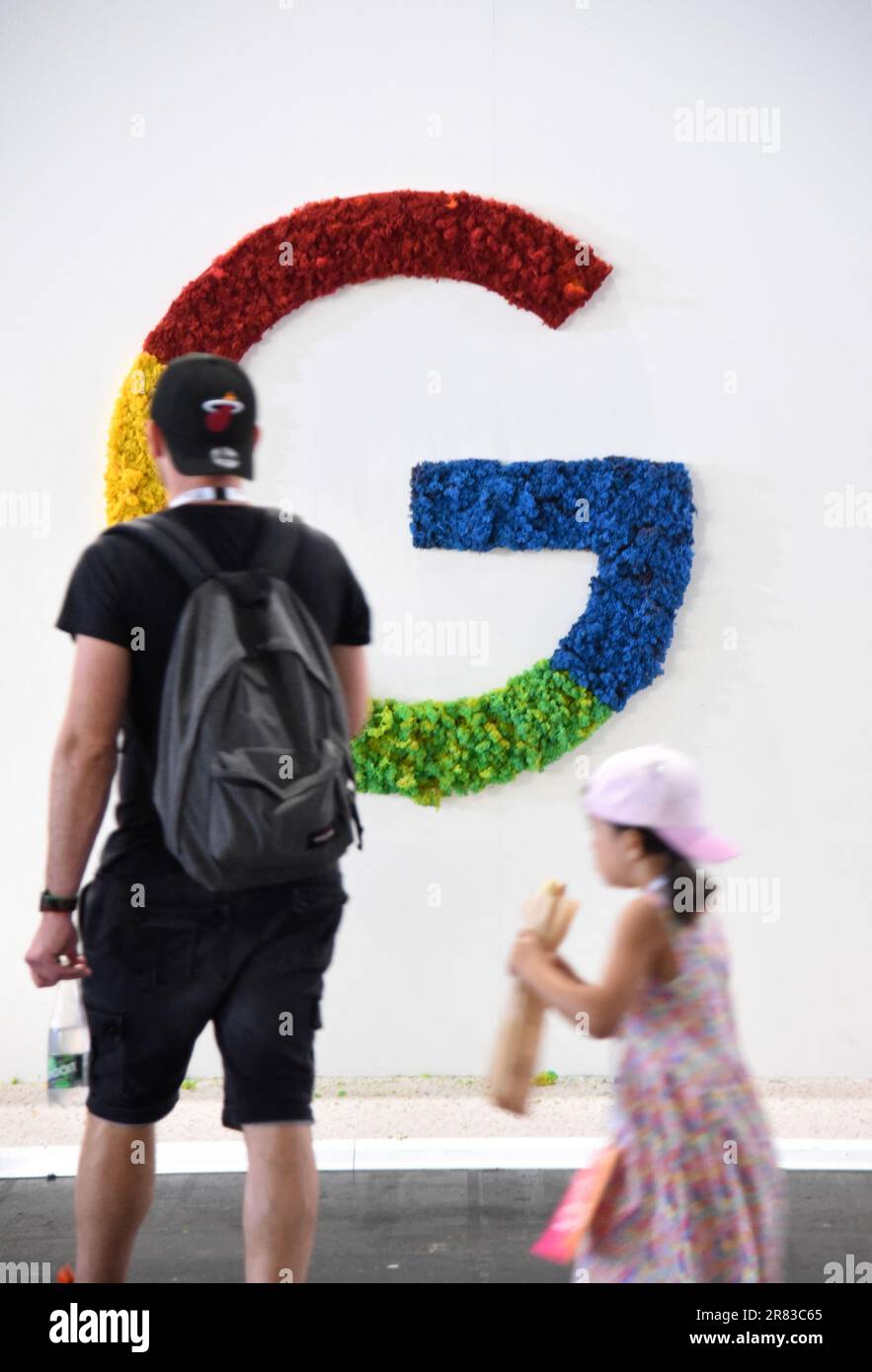 Logo vivatech Banque de photographies et d’images à haute résolution ...