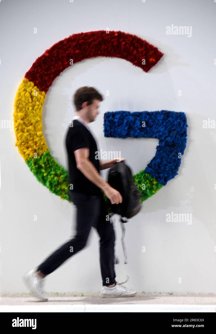 Logo vivatech Banque de photographies et d’images à haute résolution ...