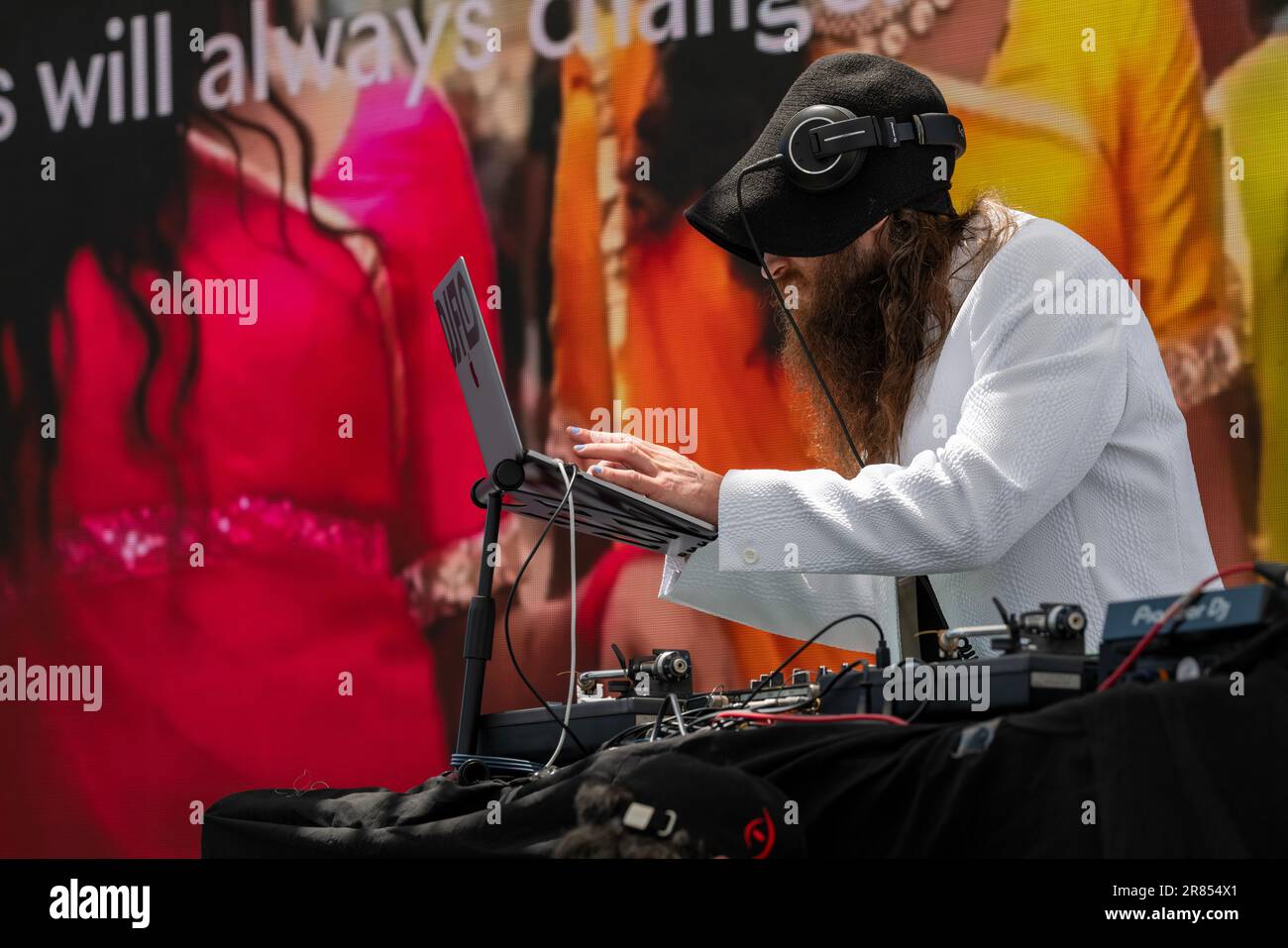 Cannes, France - 19 juin 2023: DJ FLO, FLO DJ Entertainment llc s ...