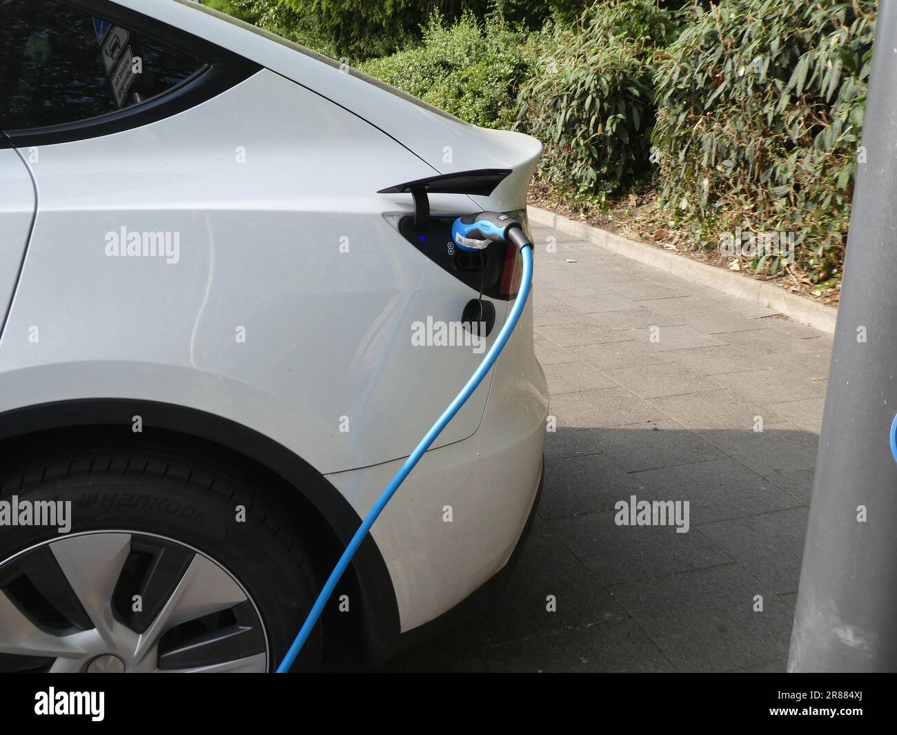 Cologne, Allemagne. 17th juin 2023. Une voiture électrique de la ...
