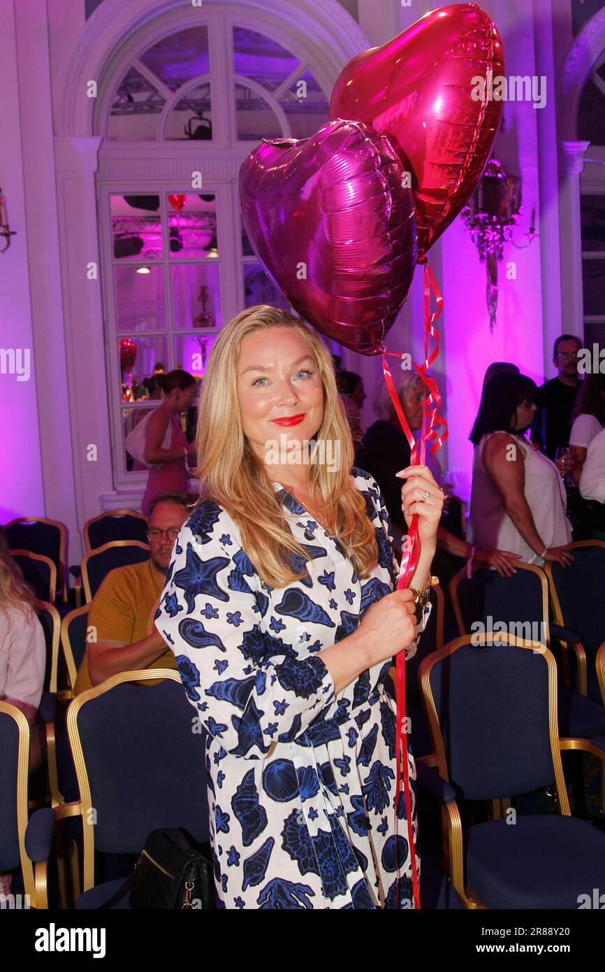 Elisabeth Roehm pendant le salon de mode familial d'Ernsting à l'hôtel ...