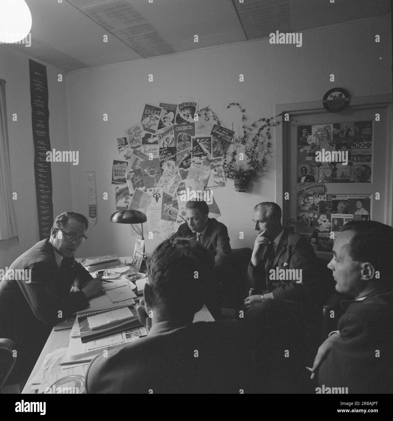 Courant 29-8-1960: Quatorze jours pour une heure Norsk TV a travaillé ...