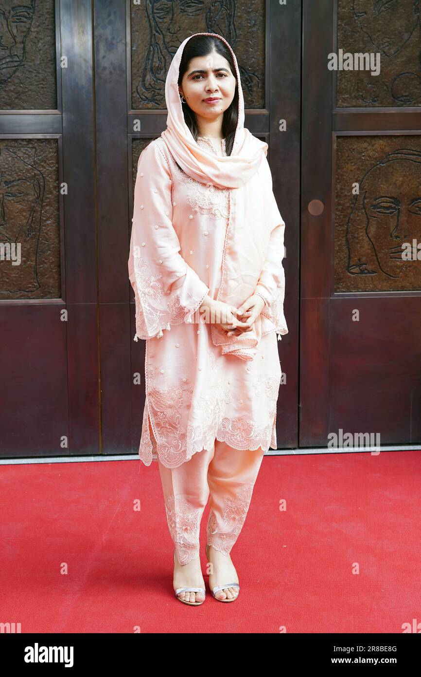 Portrait de malala yousafzai Banque de photographies et d’images à ...