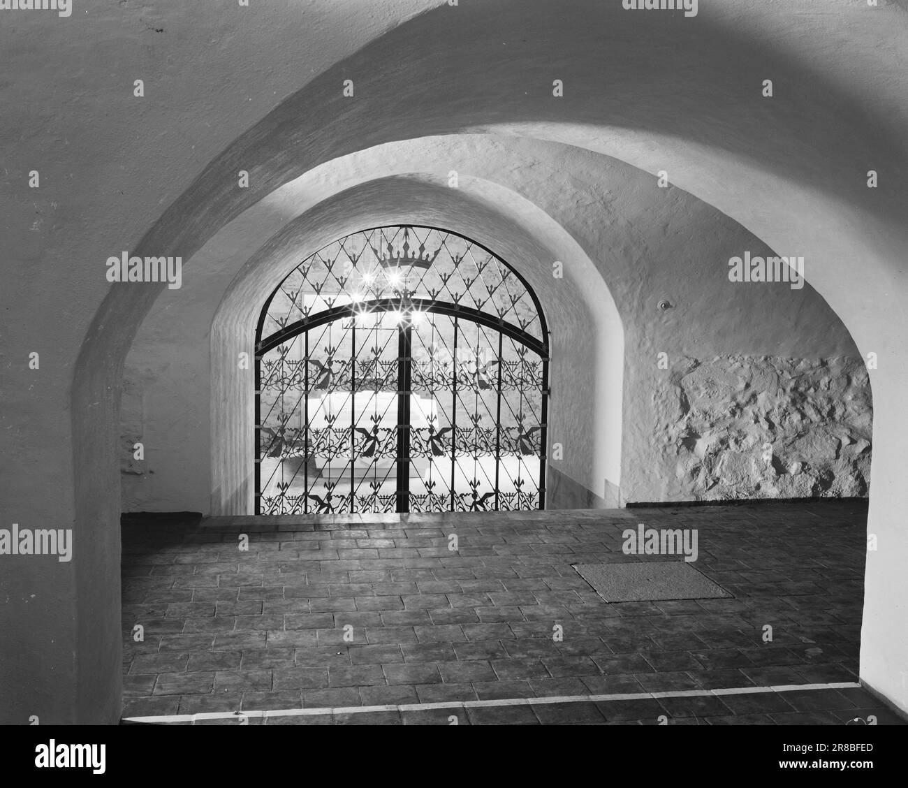 Fonds de chapelle Banque d'images noir et blanc - Alamy