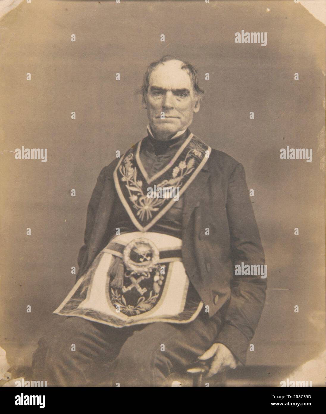 Portrait d'un homme en tenue masonique ca. 1857 par Oliver H. Willard ...