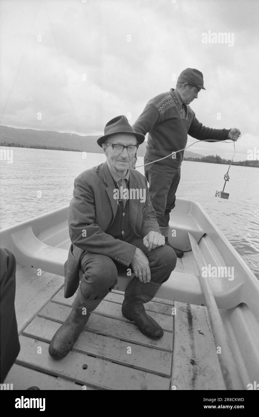 Aktuell 35 - 2 - 1974: Örreten römmer fhuddingsvatnetMens et av Norges ...