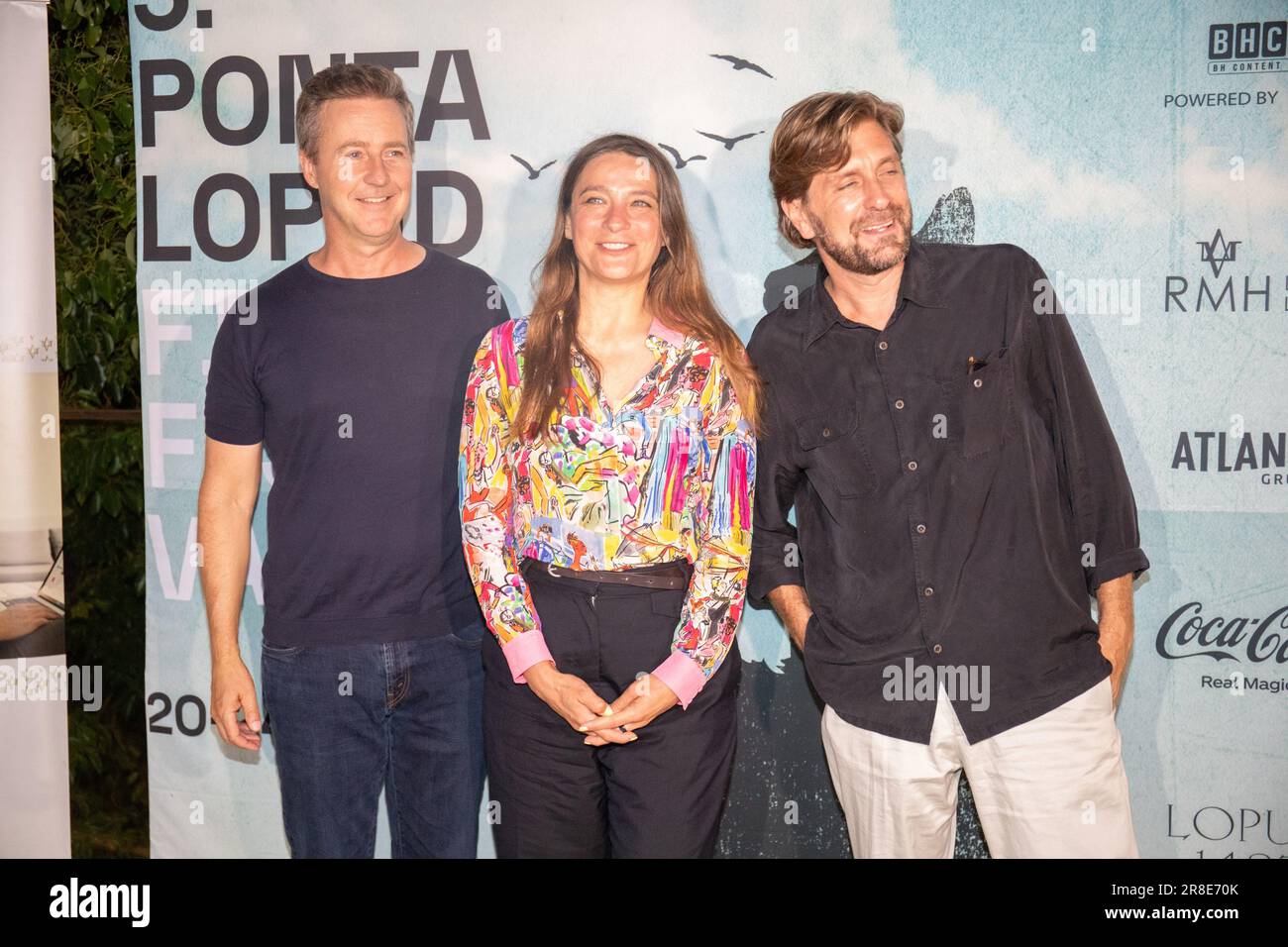 Urszula pontikos Banque de photographies et d’images à haute résolution ...