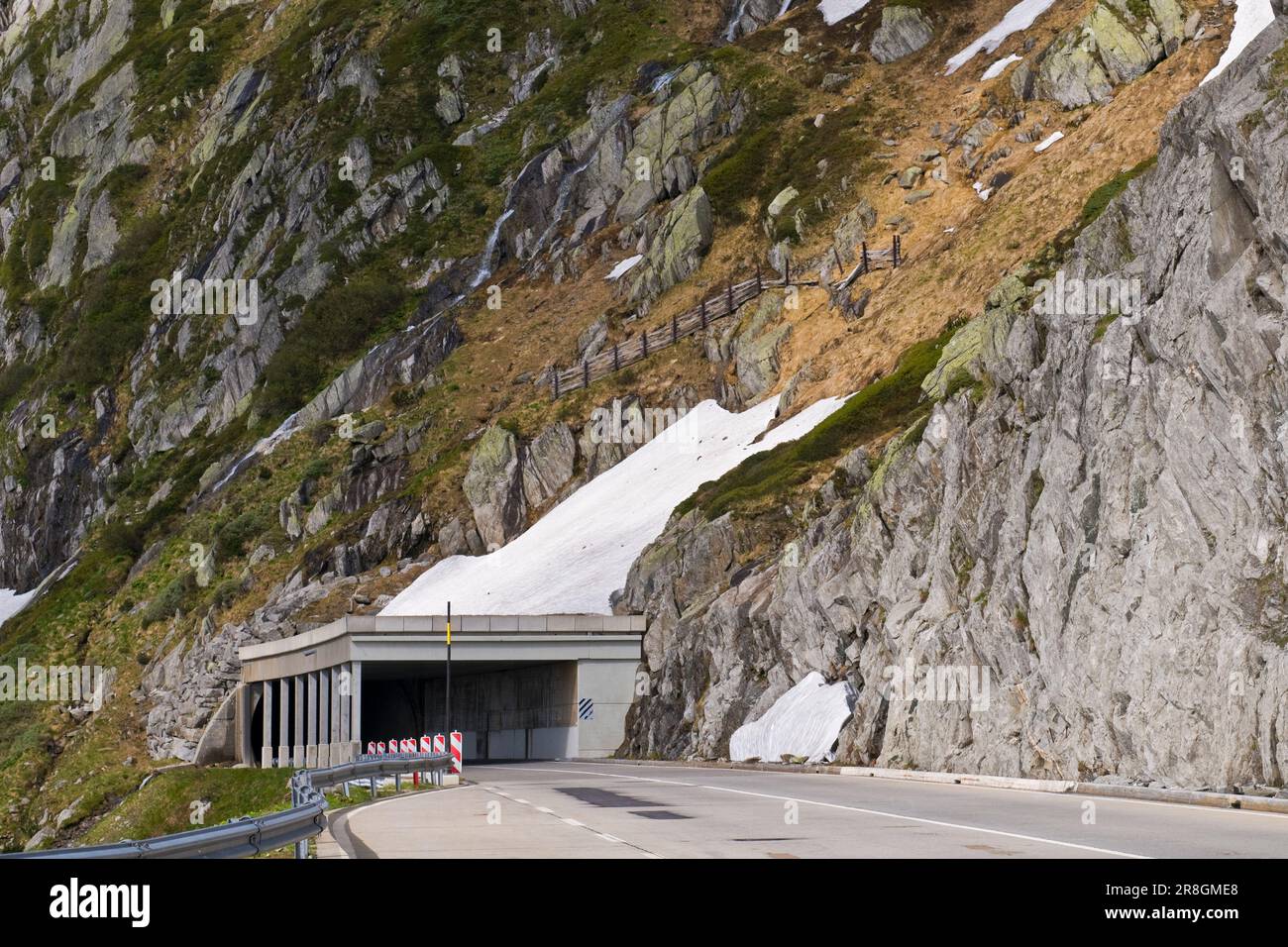 Faszinierend St Gotthard Road Tunnel Ebenbild