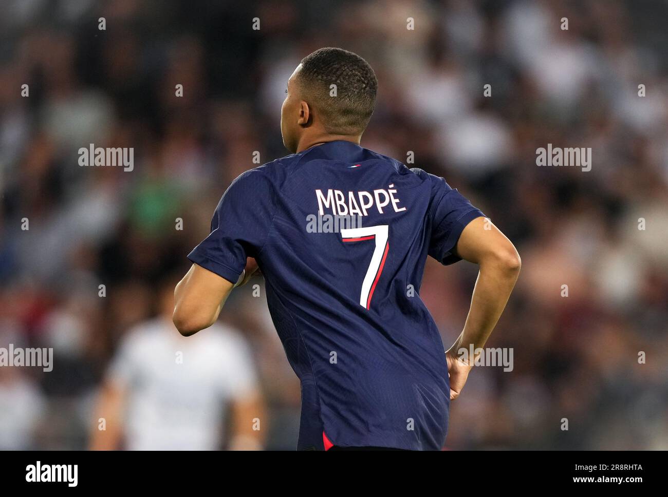 Kylian Mbappe du PSG dos de chemise lors du match de la Ligue 1 entre ...