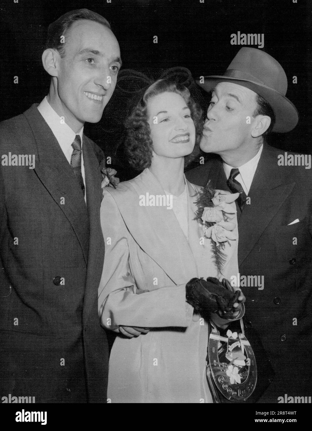 « You Lucky Girl... » -- Tommy Trinder le comédien qui dit à son ...