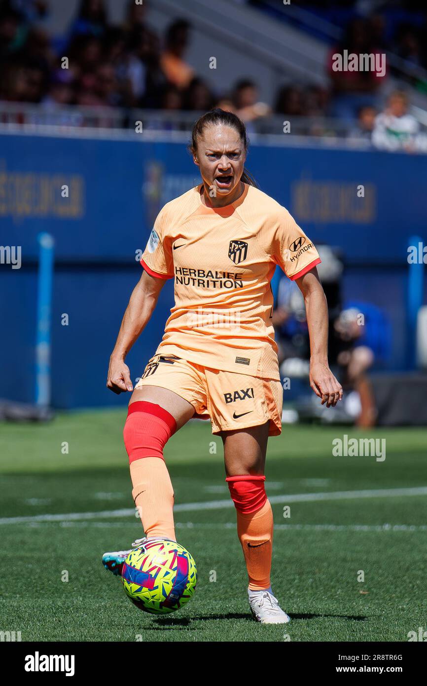 BARCELONE - APR 15: Estefania Banini en action pendant le match Primera ...