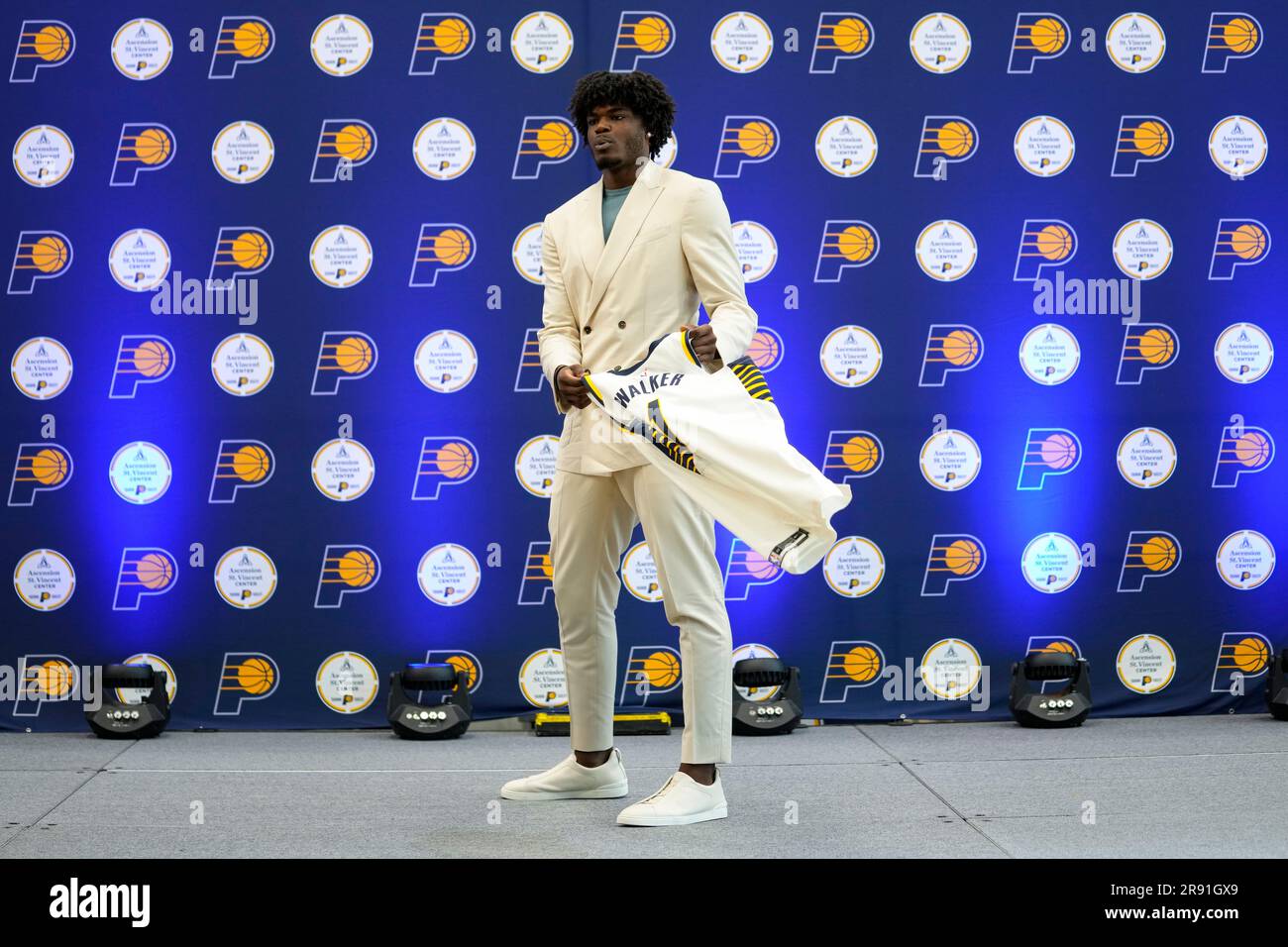 Indiana Pacers first round draft choice Jarace Walker swings his jersey ...