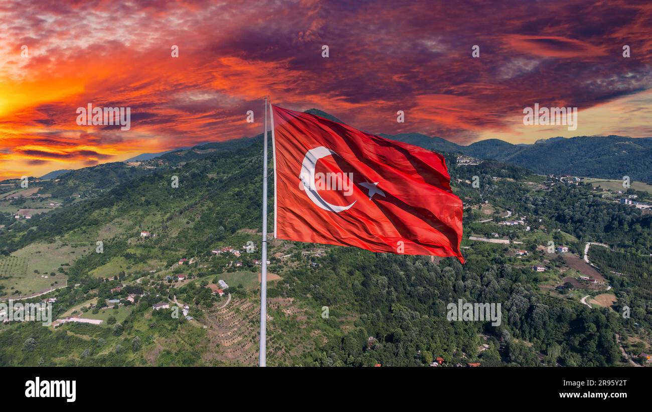 Drapeau turc. Fête nationale turque. 15 Temmuz demokrasi ve milli ...
