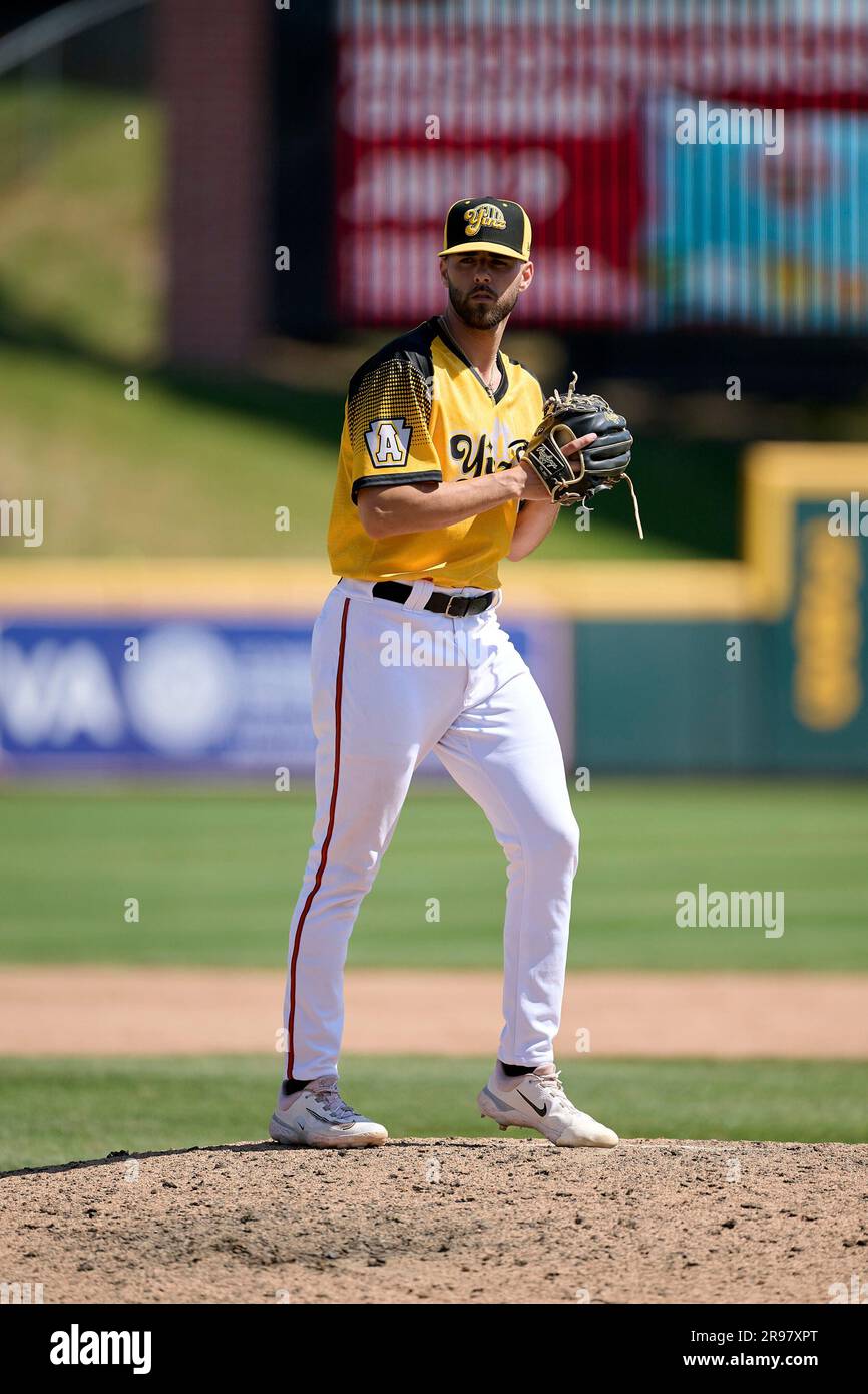 Allegheny Yinzers pitcher Tyler Samaniego (13) during an MiLB Eastern ...