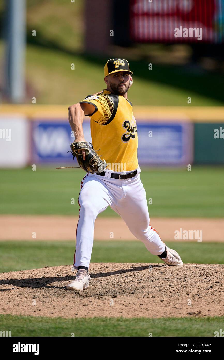 Allegheny Yinzers pitcher Tyler Samaniego (13) during an MiLB Eastern ...