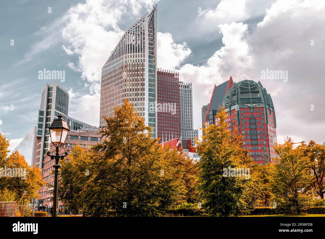 La Haye, pays-Bas - 7 octobre 2021 : vue sur la rue et architecture ...