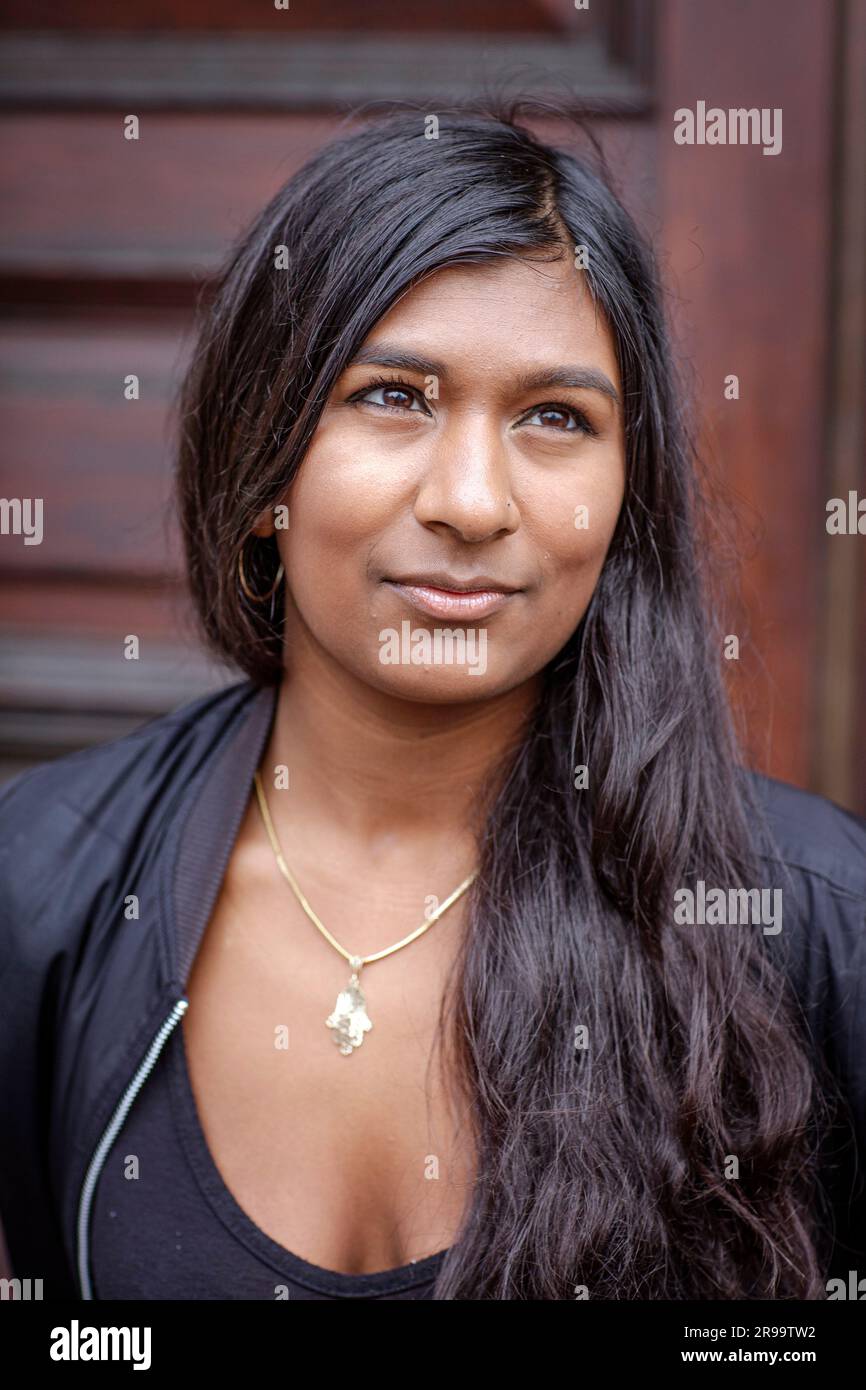 Journaliste économique Banque de photographies et d’images à haute résolution - Alamy