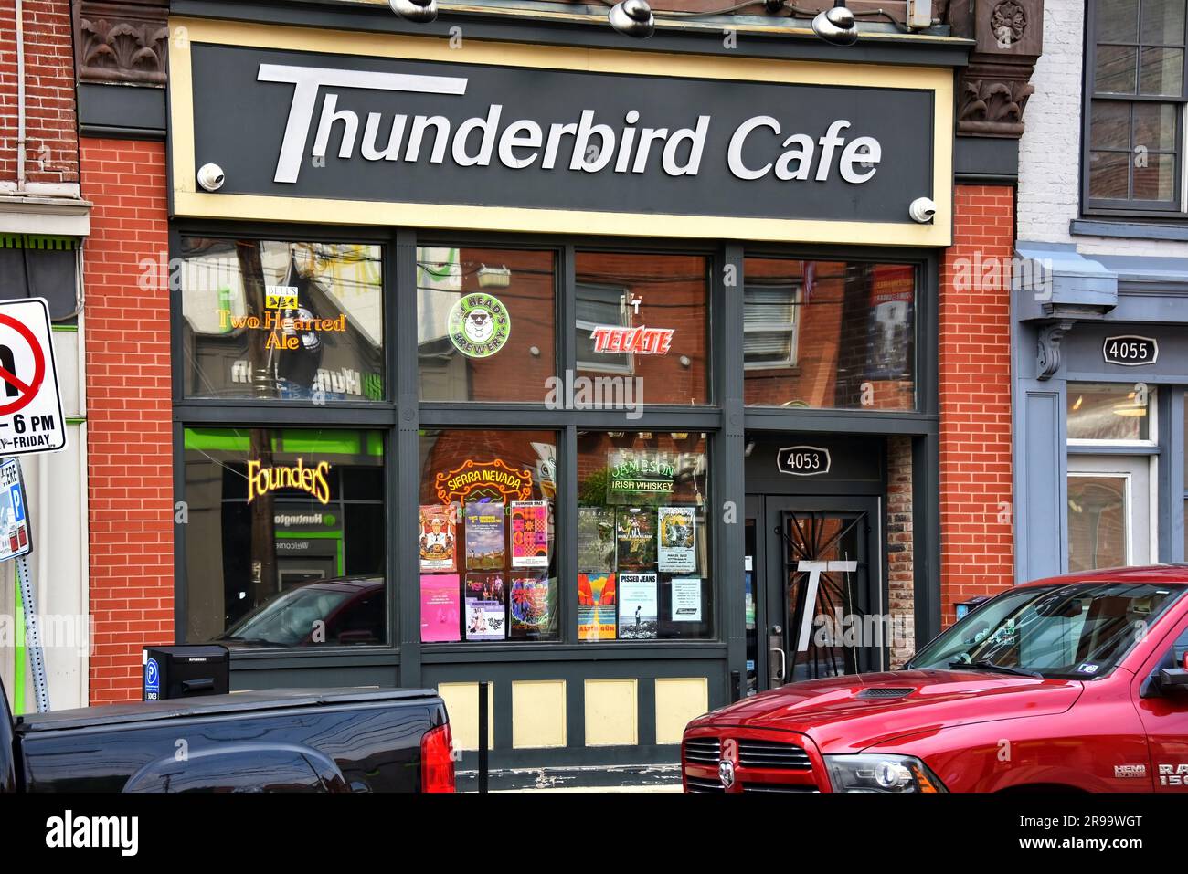 Thunderbird hall Banque de photographies et d’images à haute résolution - Alamy