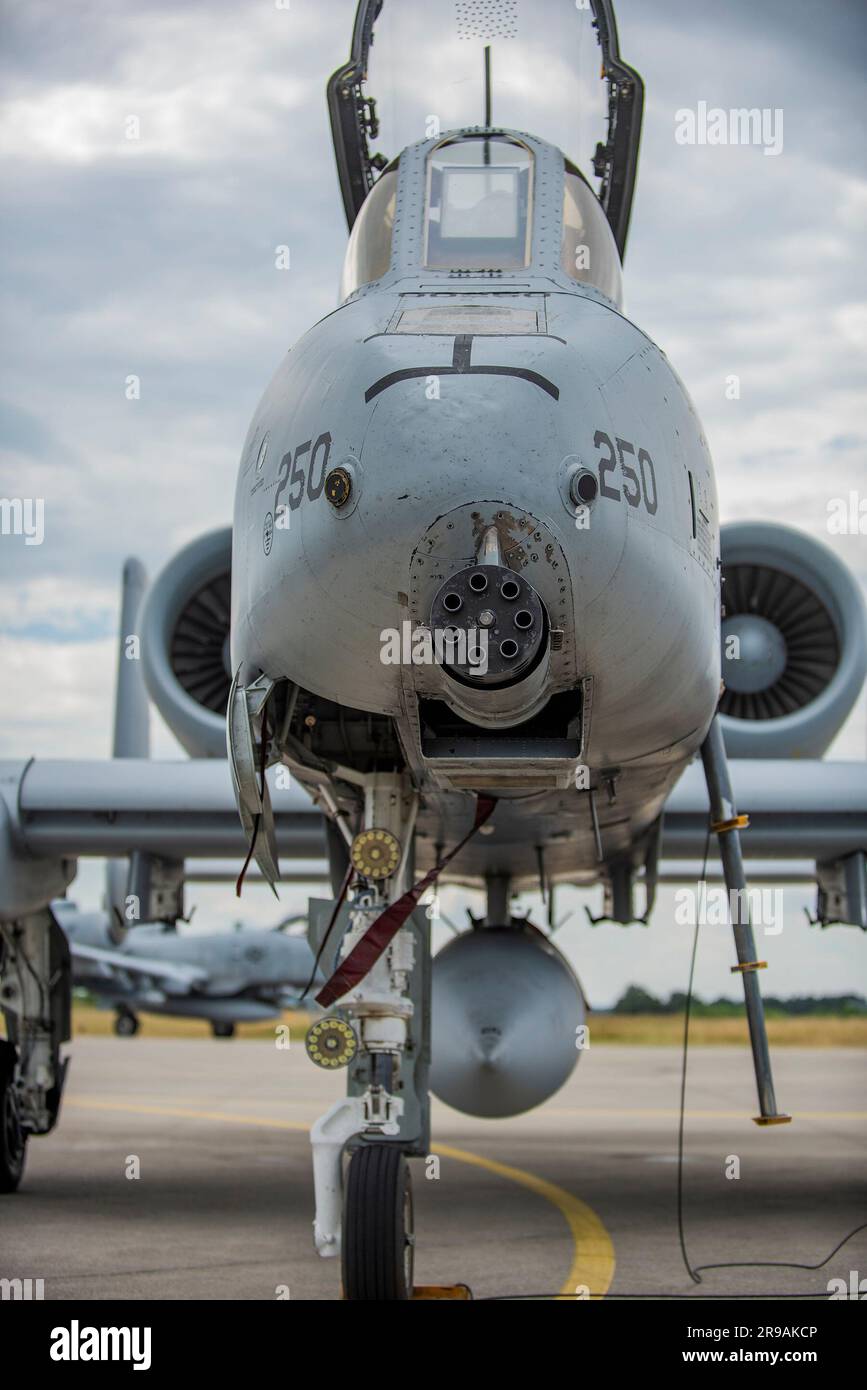 A ÉTATS-UNIS Un avion Thunderbolt II de la Force aérienne A-10 affecté ...