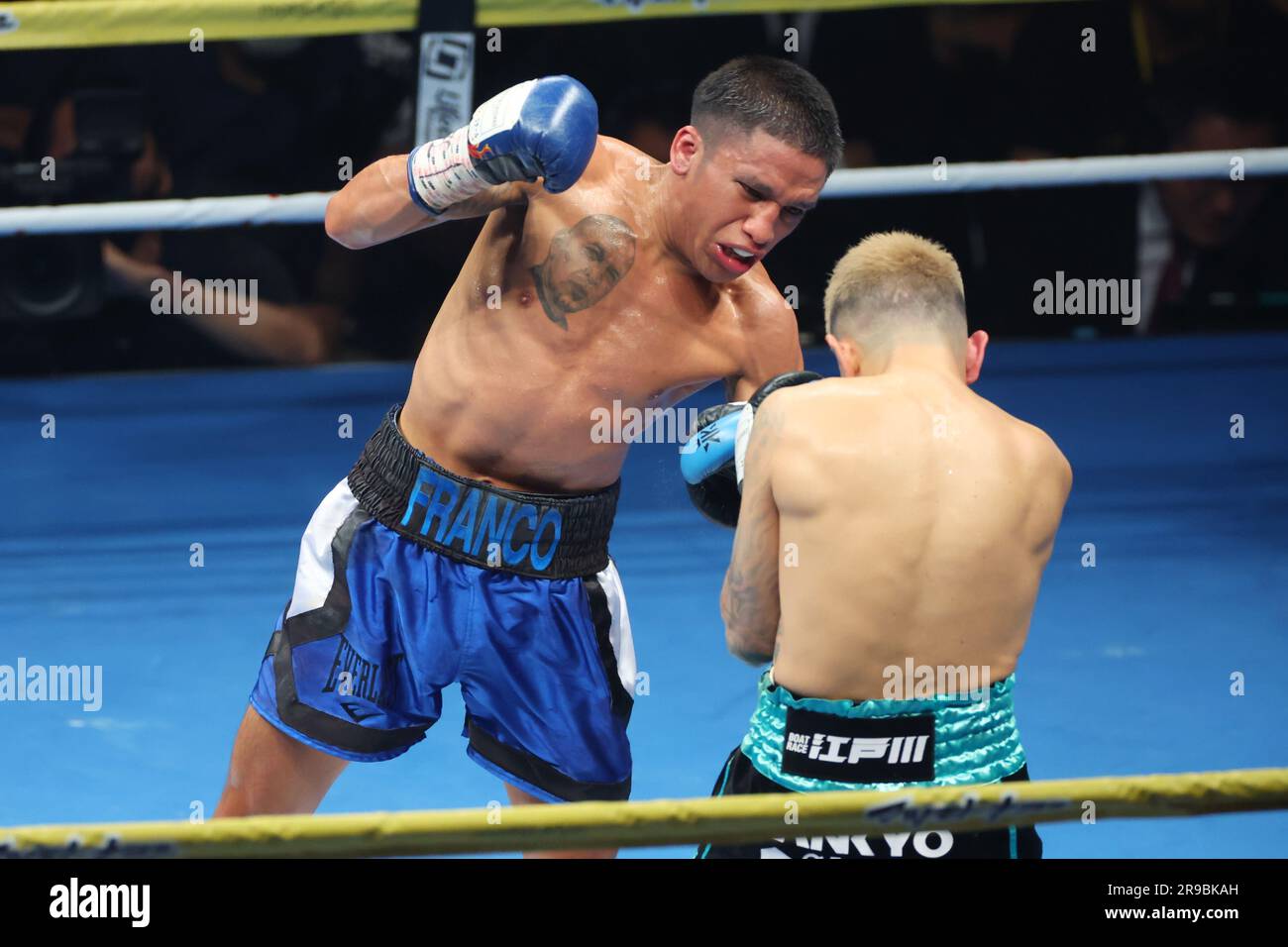 Joshua franco Banque de photographies et d’images à haute résolution ...