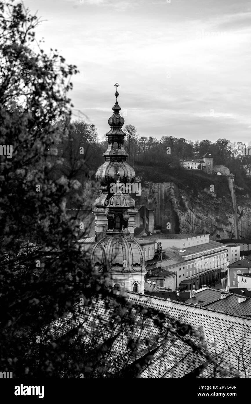Ville médiévale autrichienne Banque d'images noir et blanc - Alamy