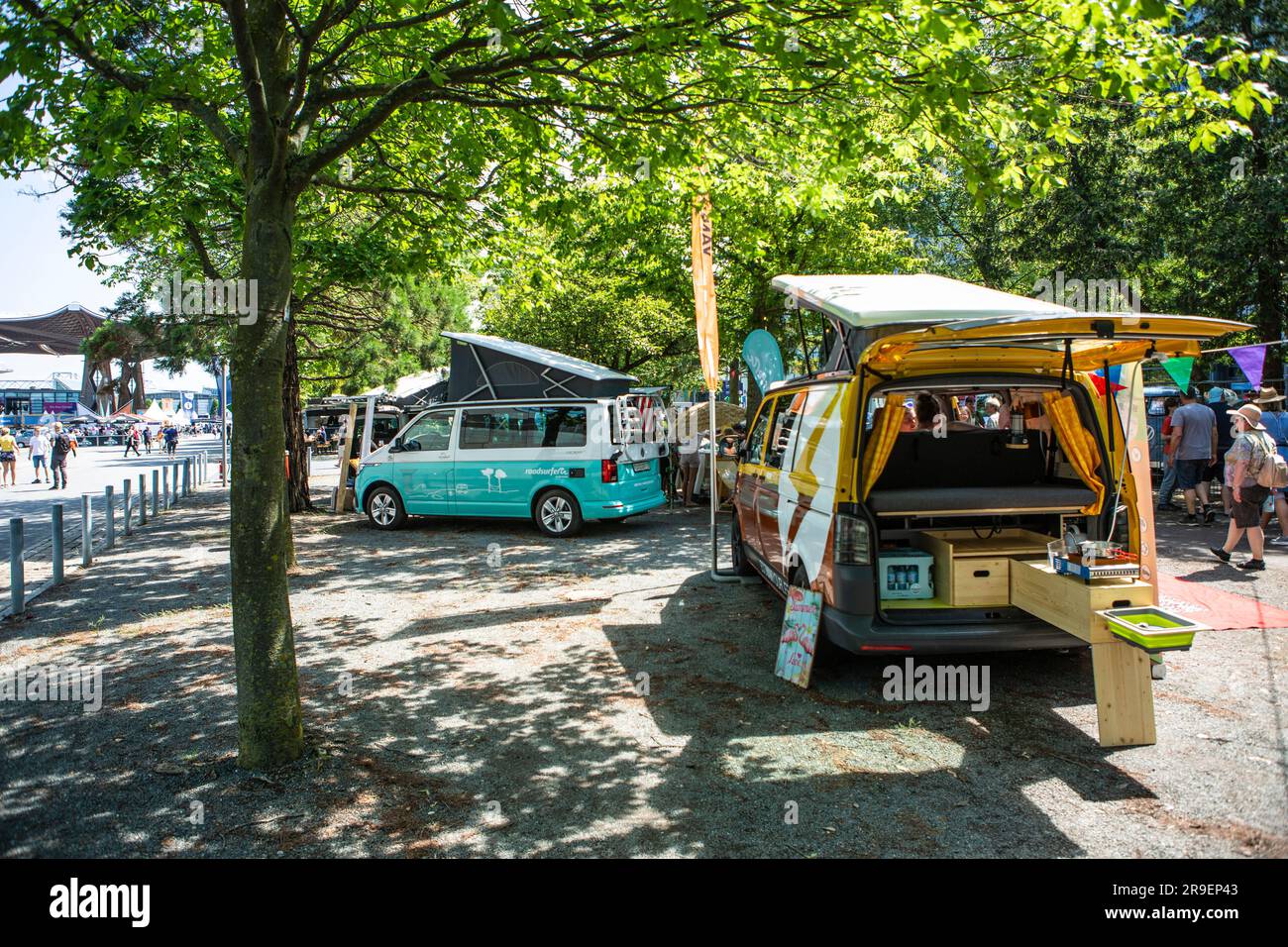 Vw bus festival 2023 Banque de photographies et d’images à haute ...