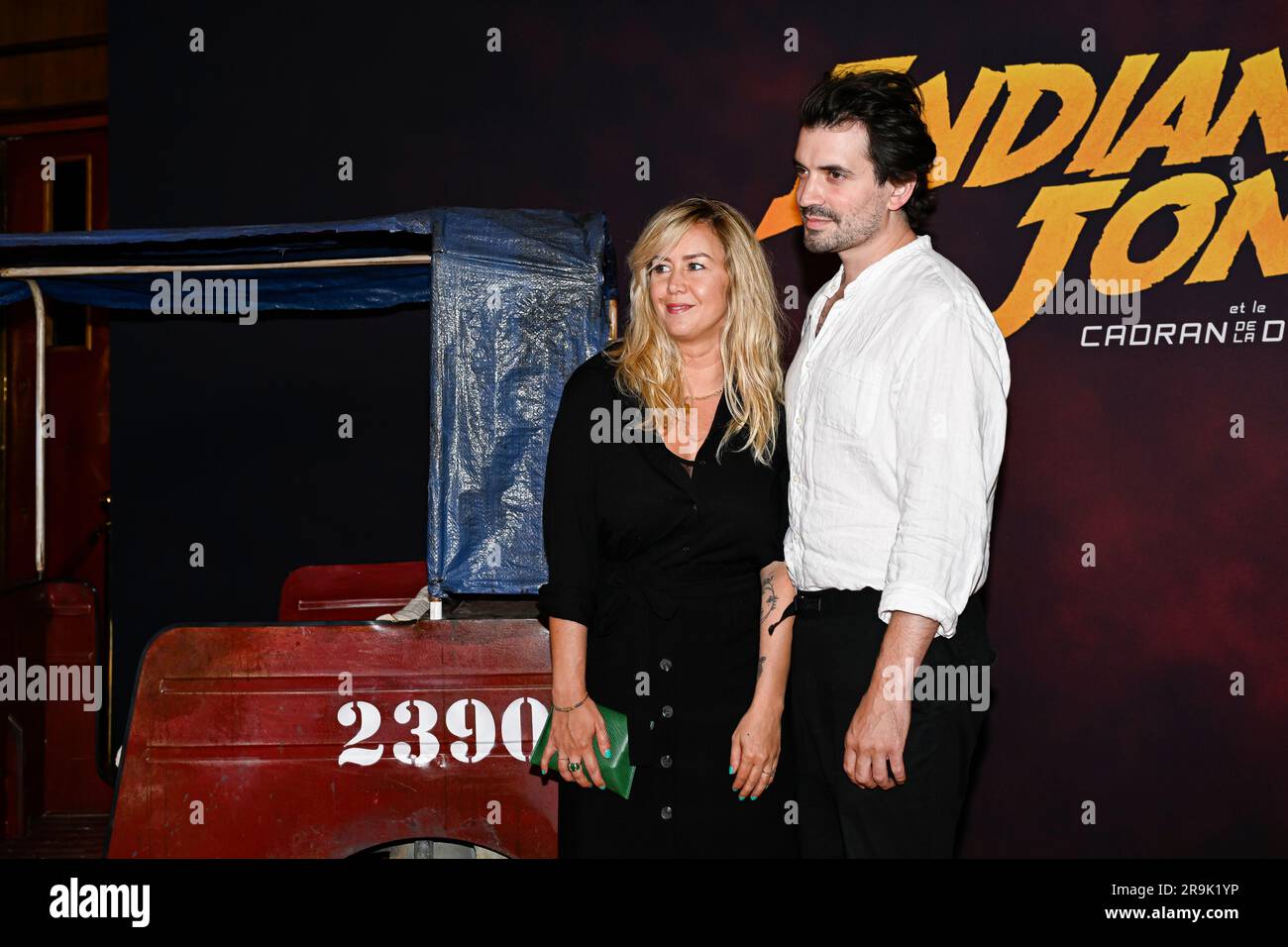 Paris, France. 26th juin 2023. Enora Malagre et Hugo Vitrani assistent à la première « Indiana ...