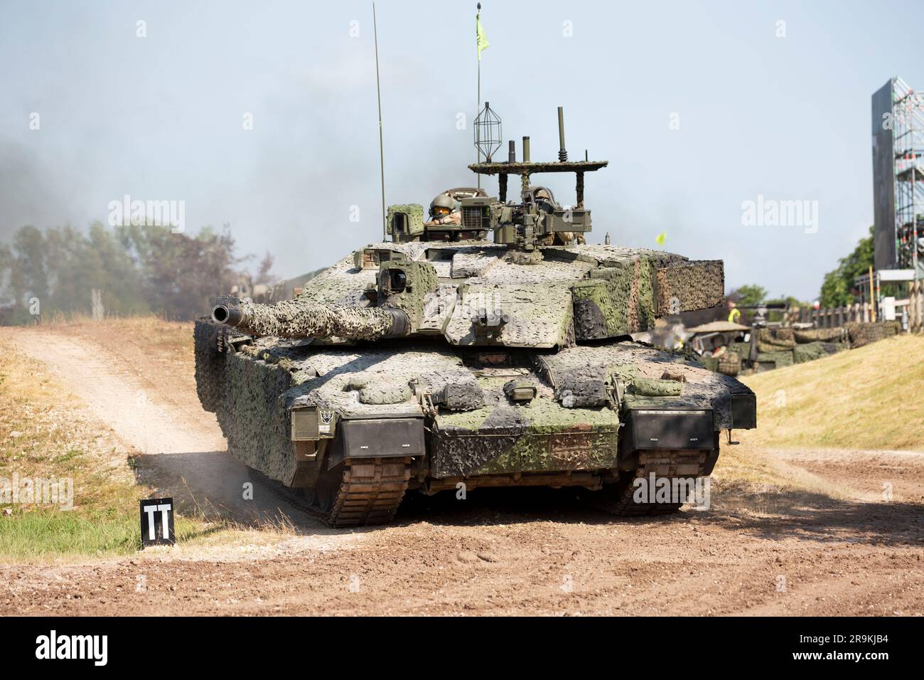 Challenger 2 tes 'Megatron', le véhicule de référence standard d'entrée ...