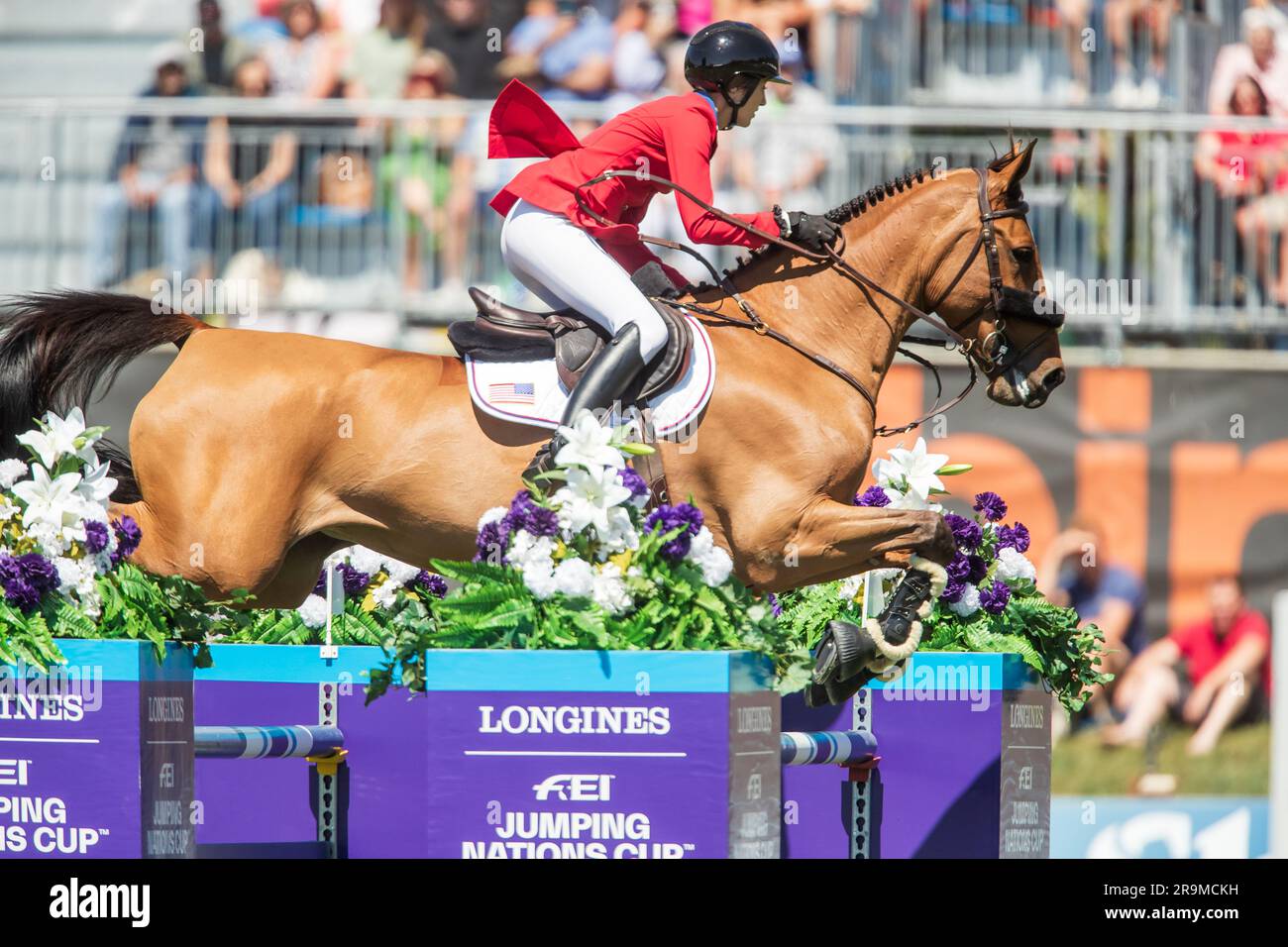 Charlotte Jacobs, de l'équipe des États-Unis, participe à la coupe des ...