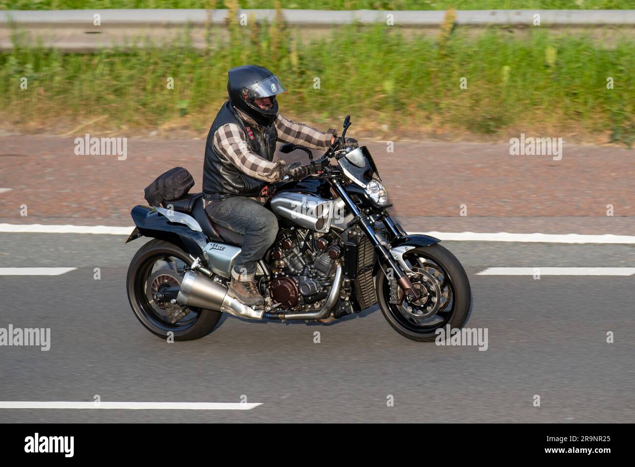 Yamaha vmax Banque de photographies et d’images à haute résolution - Alamy