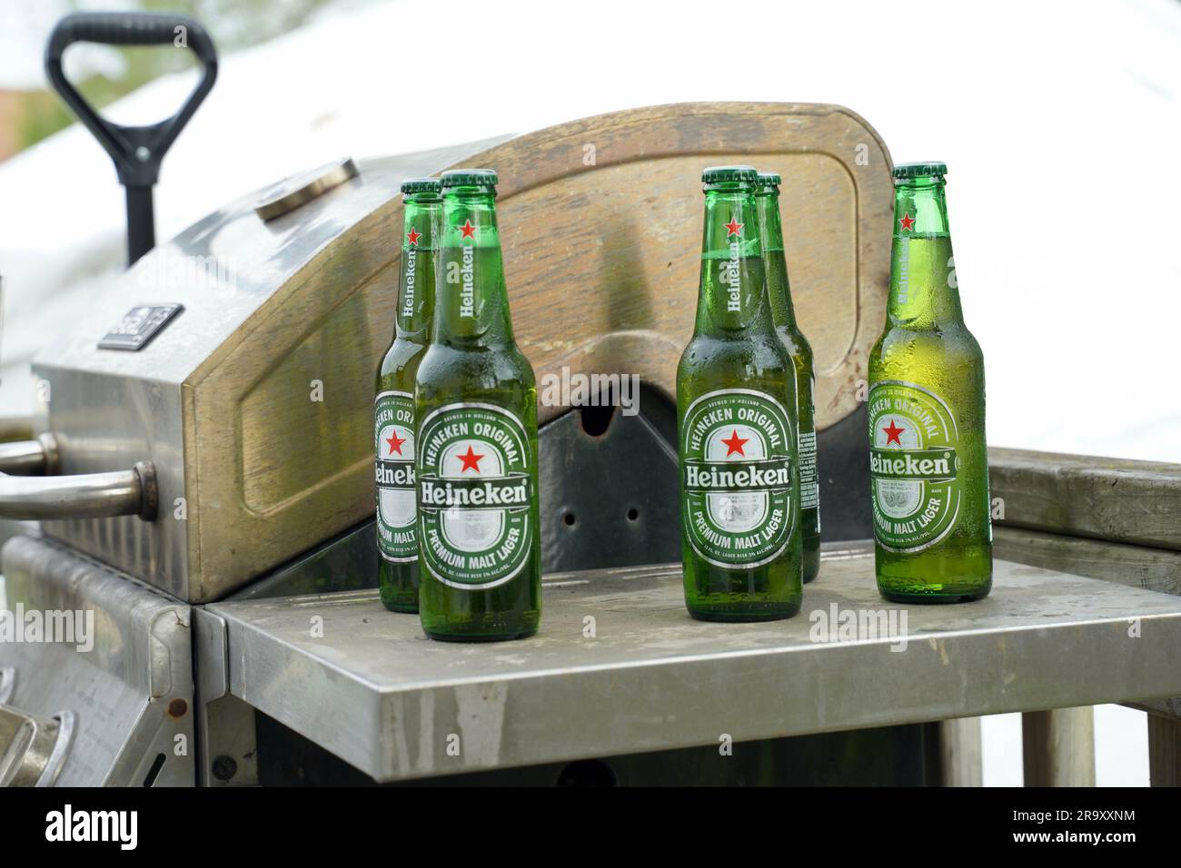 Rockford, il -27 june2023 :Heineken, bière. Une bouteille de bière ...