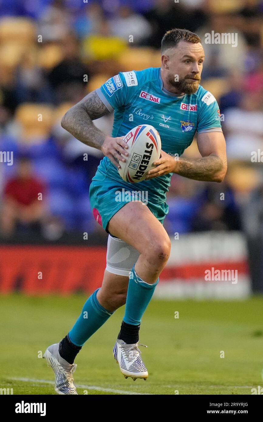 Blake Austin #6 de Leeds Rhinos pendant le Betfred Super League Round ...
