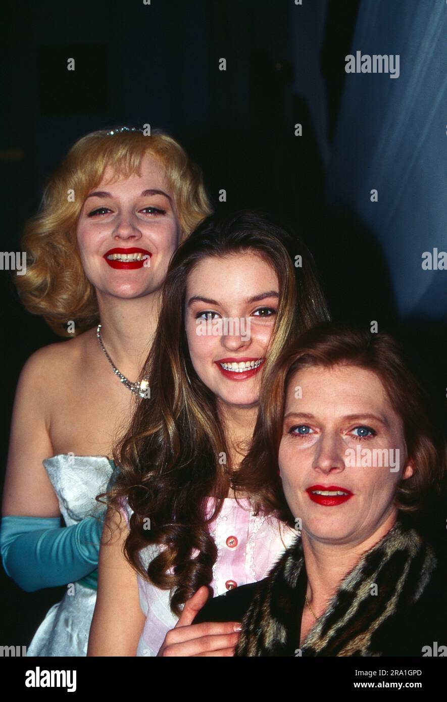 Luci van Org, deutsche Sängerin, mit Ina Paule Klink und Annette Uhlen ...