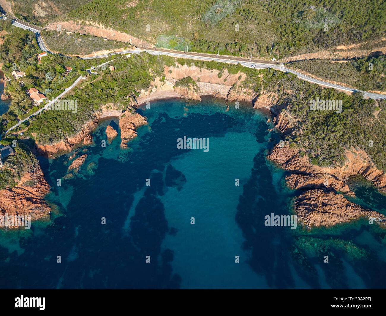 France, Var, Saint-Raphaël, route côtière de la Corniche d'Or ou de la ...