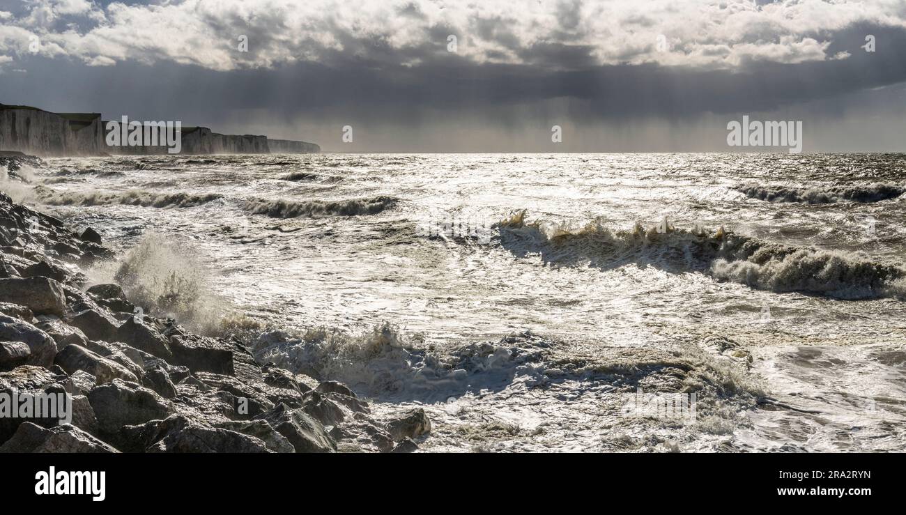 France, somme, Baie de somme, Ault, Storm Noa à Ault, vents à 120 km/h ...