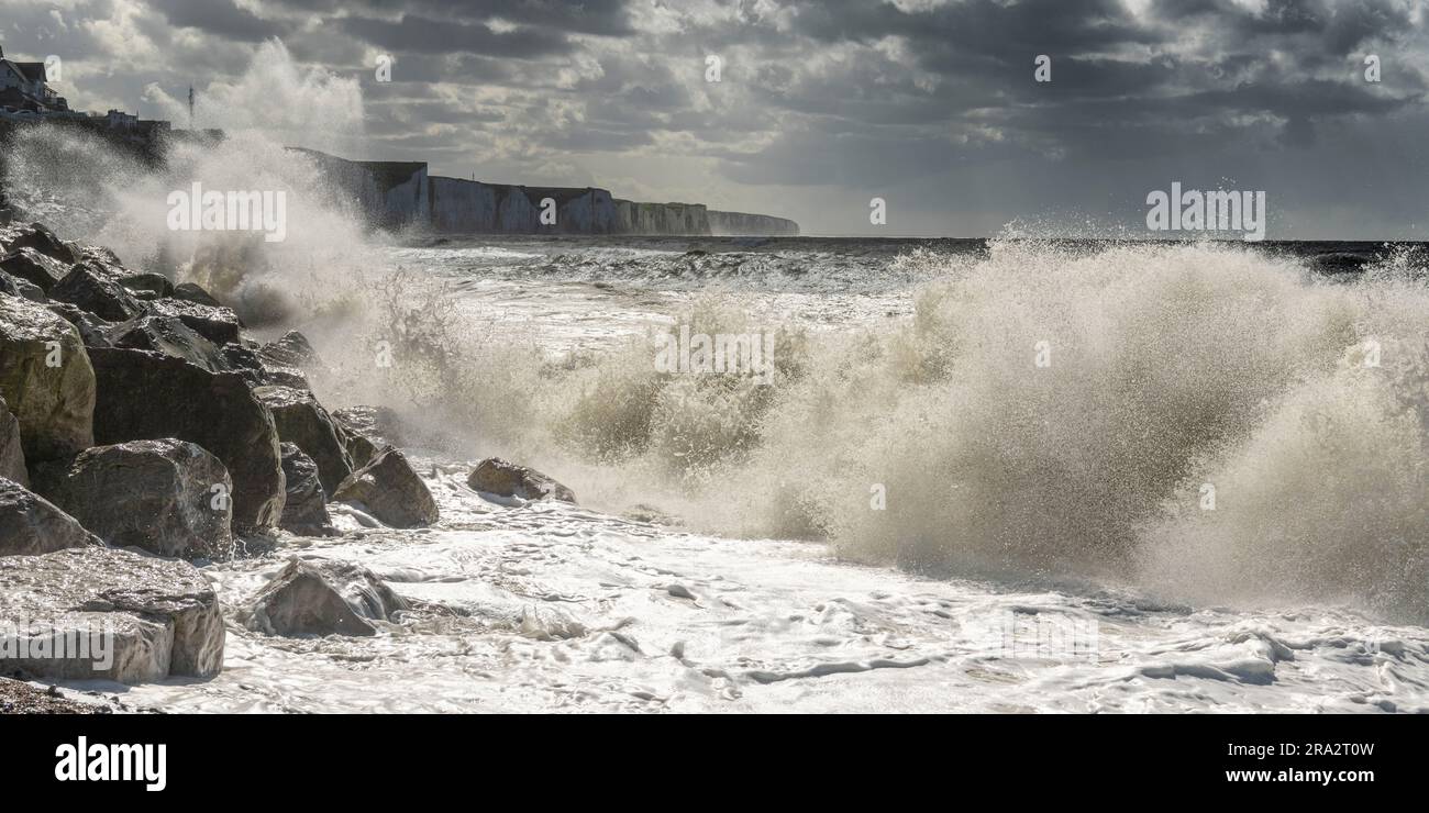 France, somme, Baie de somme, Ault, Storm Noa à Ault, vents à 120 km/h ...