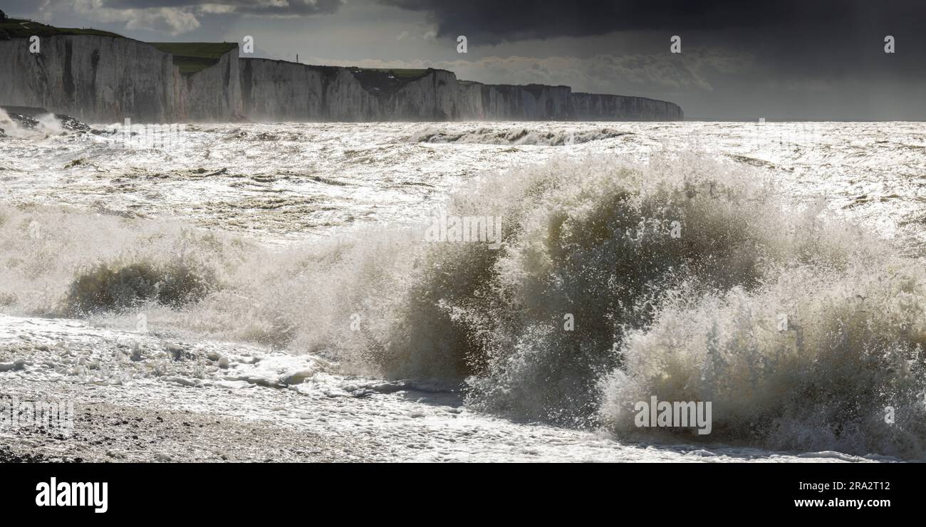 France, somme, Baie de somme, Ault, Storm Noa à Ault, vents à 120 km/h ...