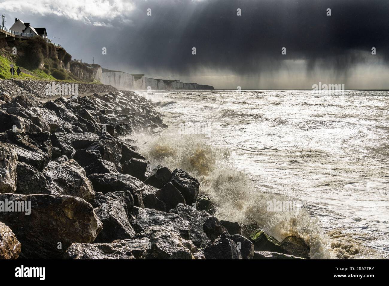 France, somme, Baie de somme, Ault, Storm Noa à Ault, vents à 120 km/h ...