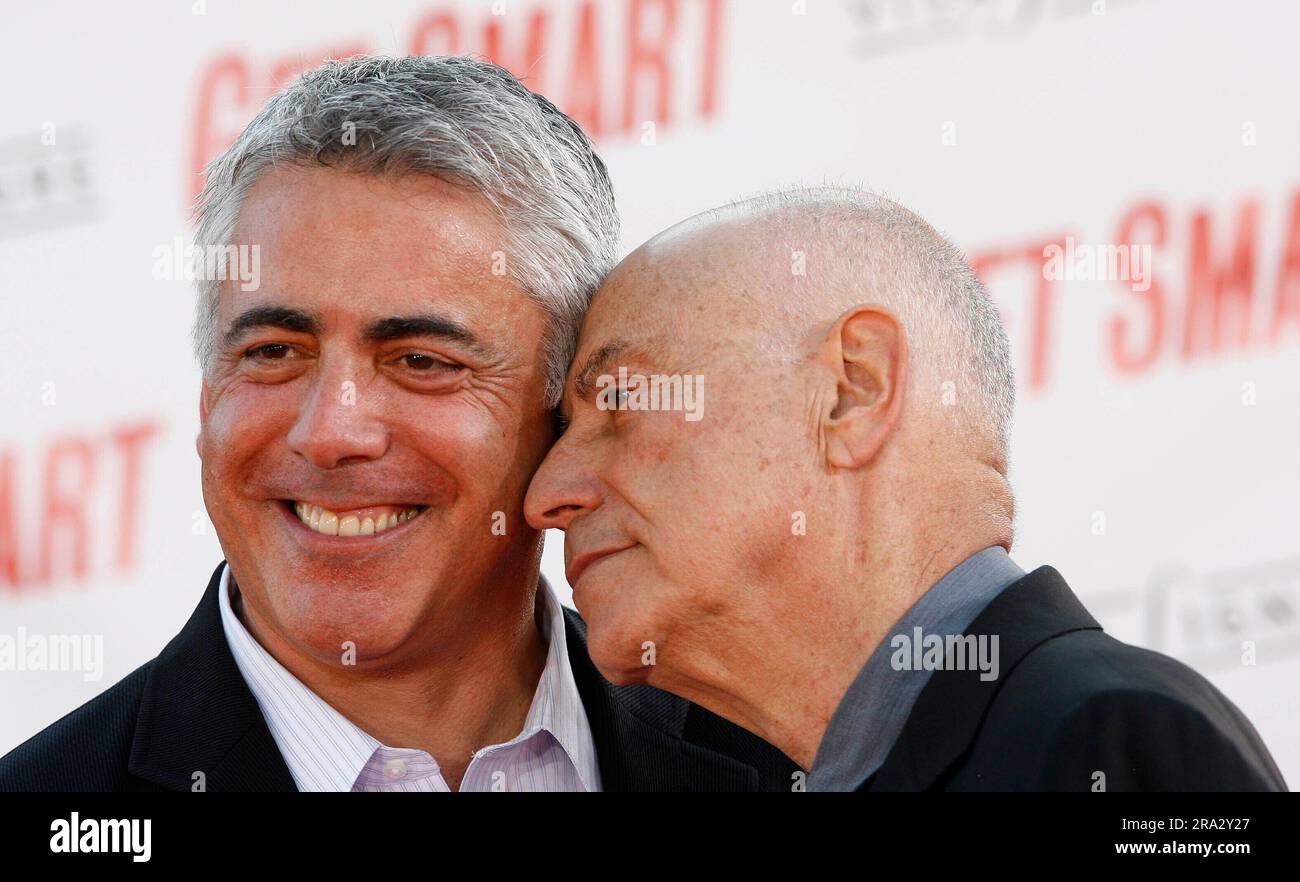 Photo by: NPX/STAR MAX/IPx 2023 6/30/23 Alan Arkin has passed away at ...