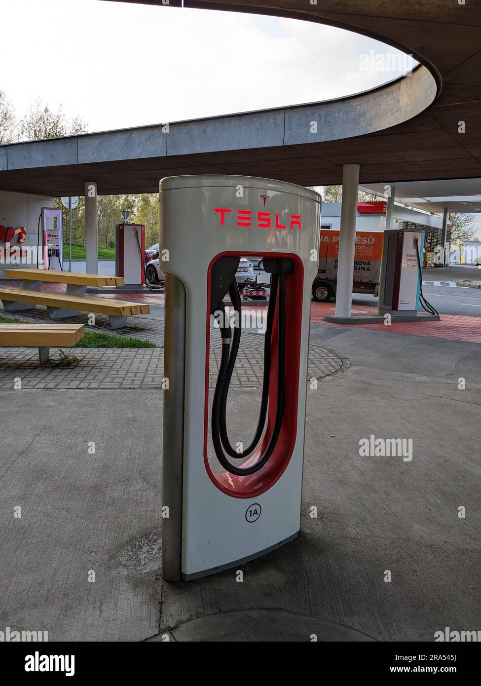 Tesla 2023 Banque de photographies et d’images à haute résolution - Alamy