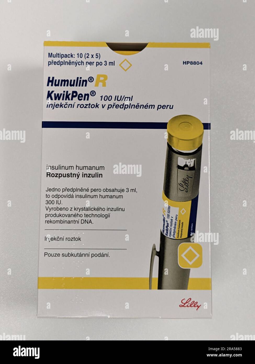 Prague, république tchèque–Mai 23 2023:Humulin R Human Insulin ADNr 100 ...