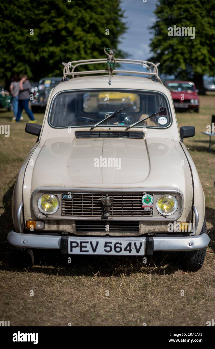 Classic motor show Banque de photographies et d’images à haute résolution - Alamy