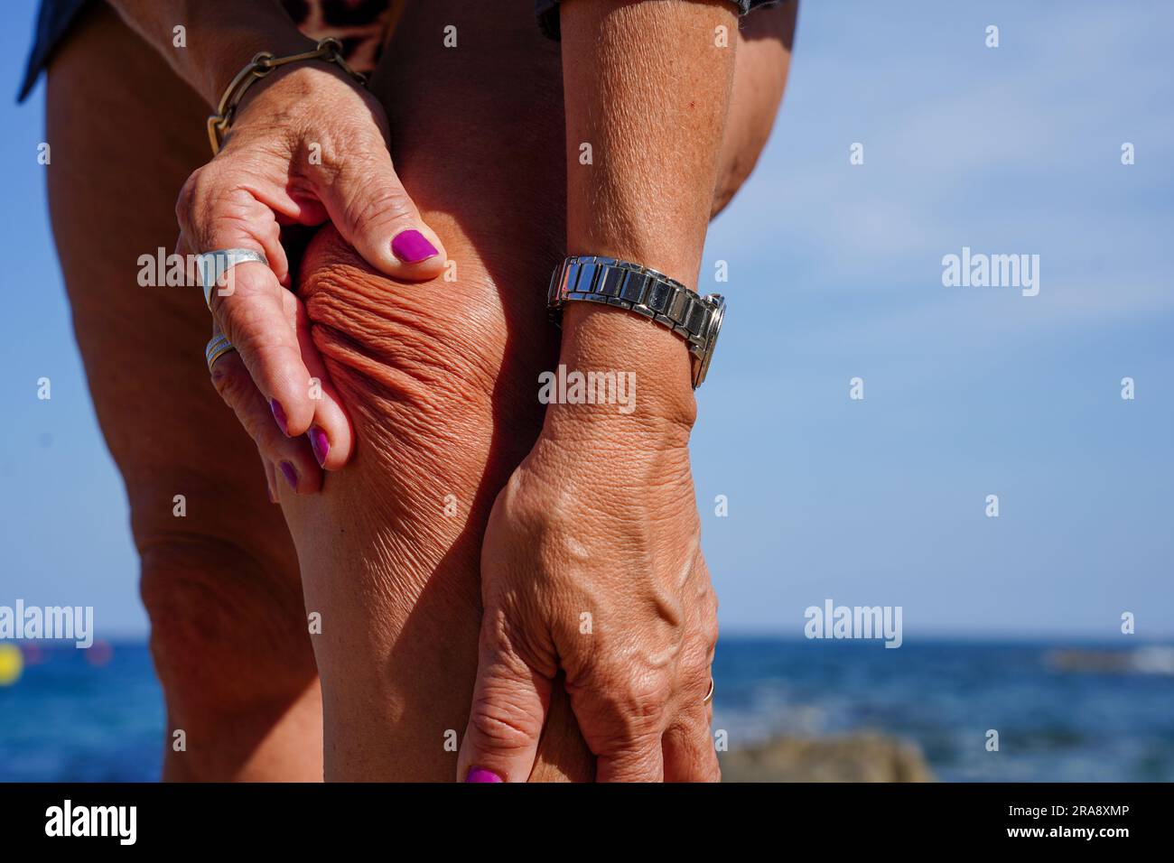 Muscle du genou Banque de photographies et d’images à haute résolution ...