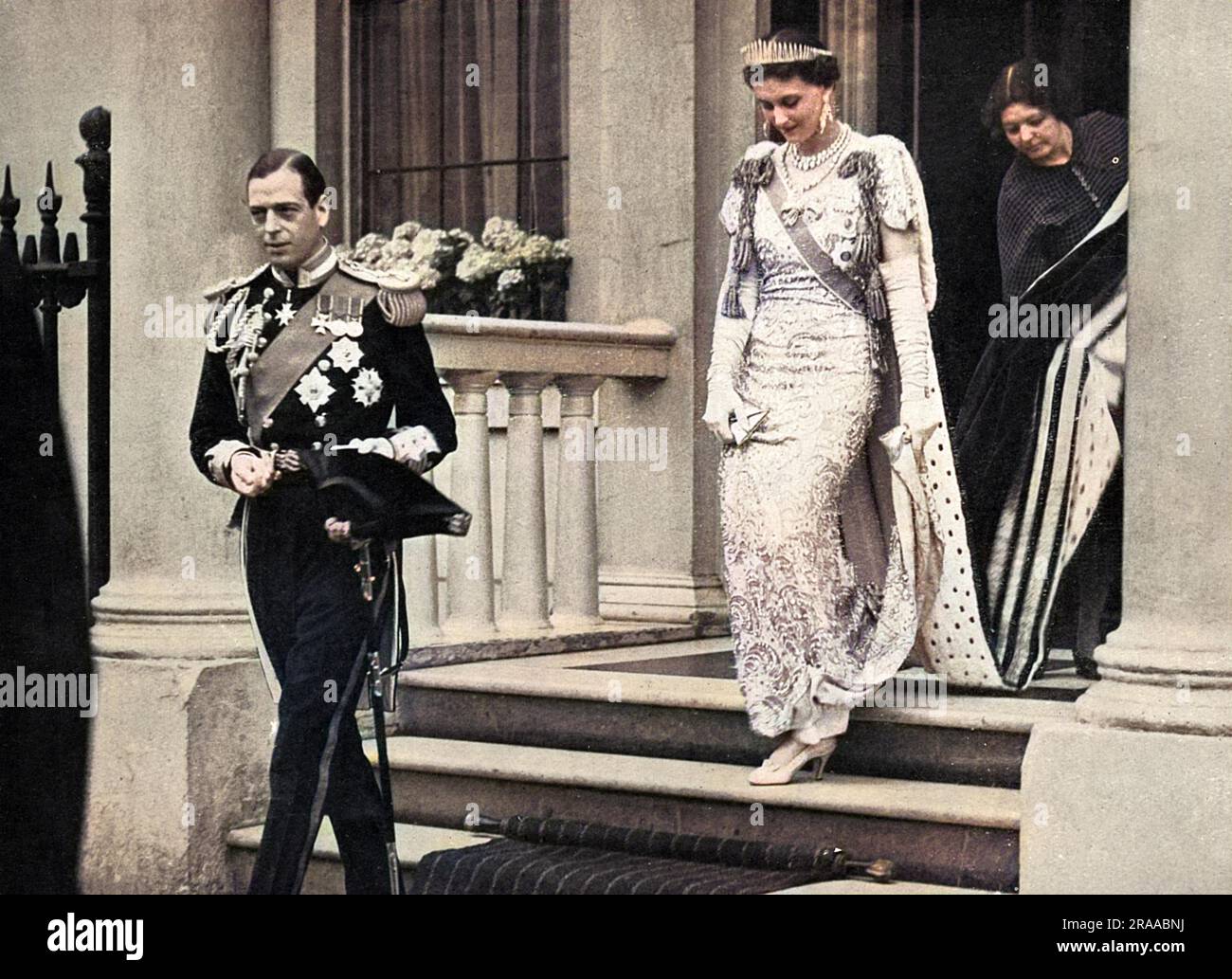 George, duc de Kent (1902-1942) en uniforme naval et son épouse, Marina ...