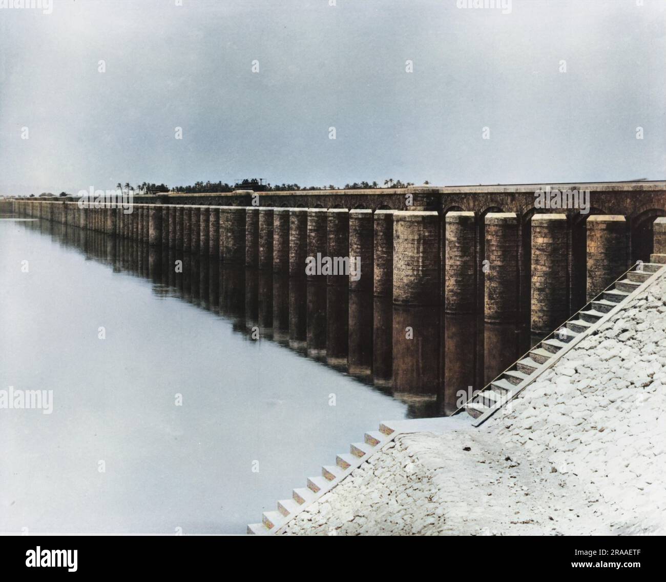 Barrages du nil Banque de photographies et d’images à haute résolution ...