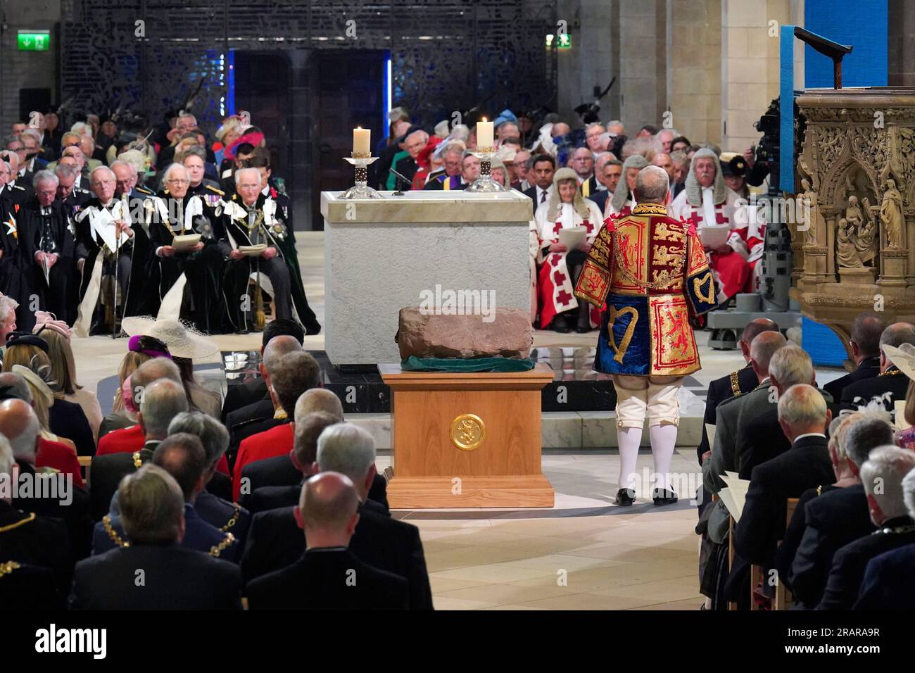 Lord Lyon, King of Arms, addresses the congregation about the ...