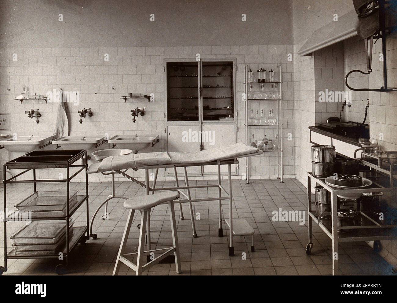 German hospital room Banque de photographies et d’images à haute ...