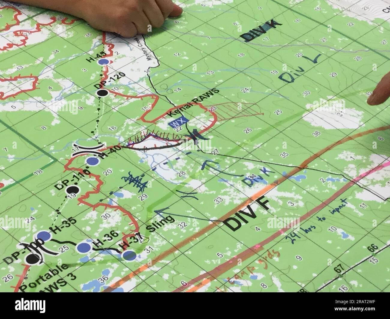 Une carte des incendies montre les opérations d'incendie pour l ...